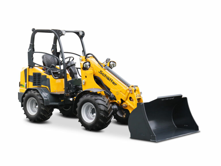 Schäffer 24e T: First telescopic wheel loader with electric drive for ...